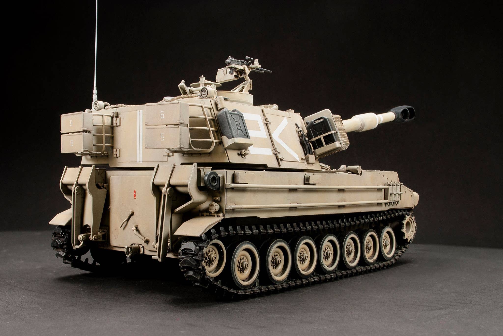 IDF M109A2 Rochev | HLJ.com