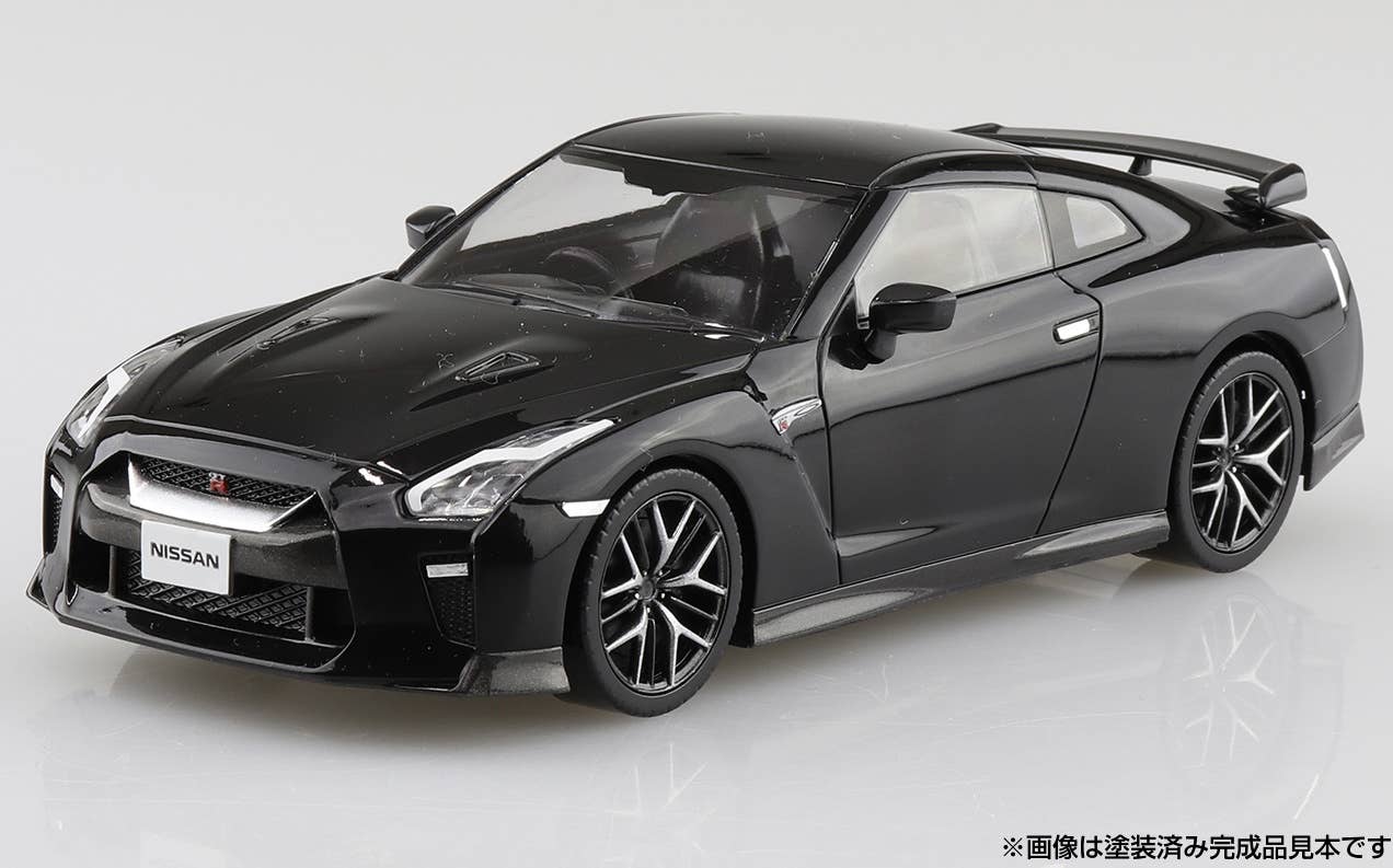 The Snap Kit: Nissan GT-R (Meteor Flake Black Pearl) | HLJ.com