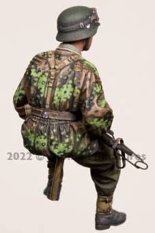 WW.II German Waffen-SS Grenadier on Schwimmwagen | HLJ.com