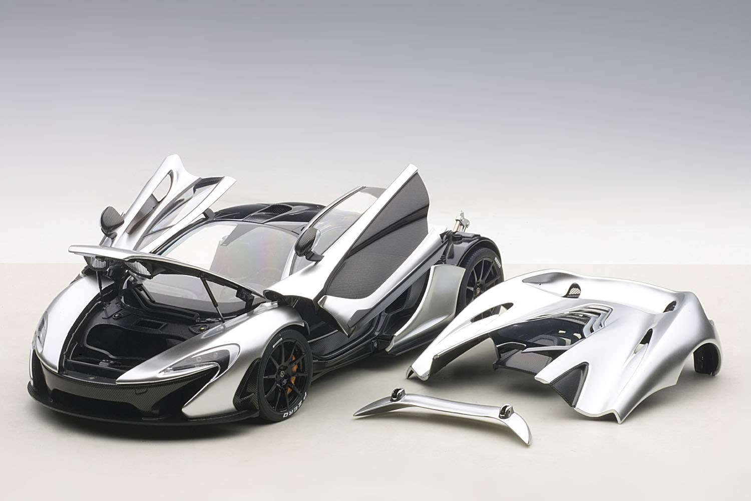 McLaren P1 (Matt Chrome) | HLJ.com