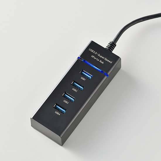 PlayStation 4: USB 3.0 Super Speed 4 Port USB Hub | HLJ.com