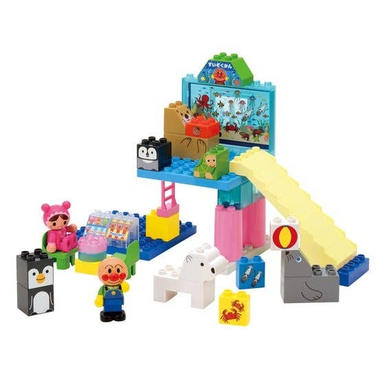 Block Labo Kirakira Ice Aquarium Block Set | HLJ.com