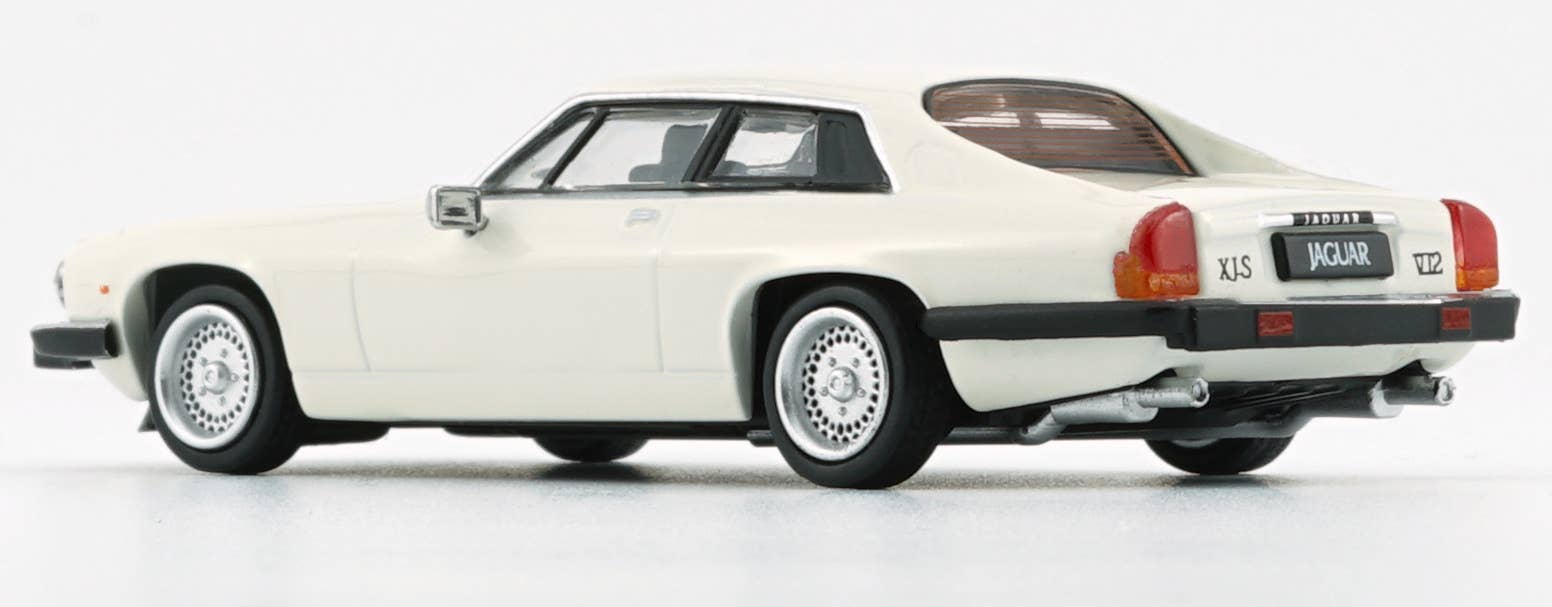 Jaguar XJS 1984 Glacier White (LHD) | HLJ.com