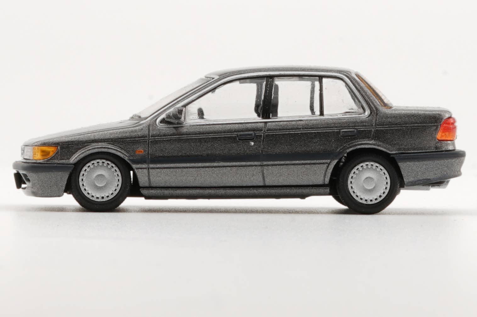 Mitsubishi Lancer GTI 1988 Silver (LHD) | HLJ.com