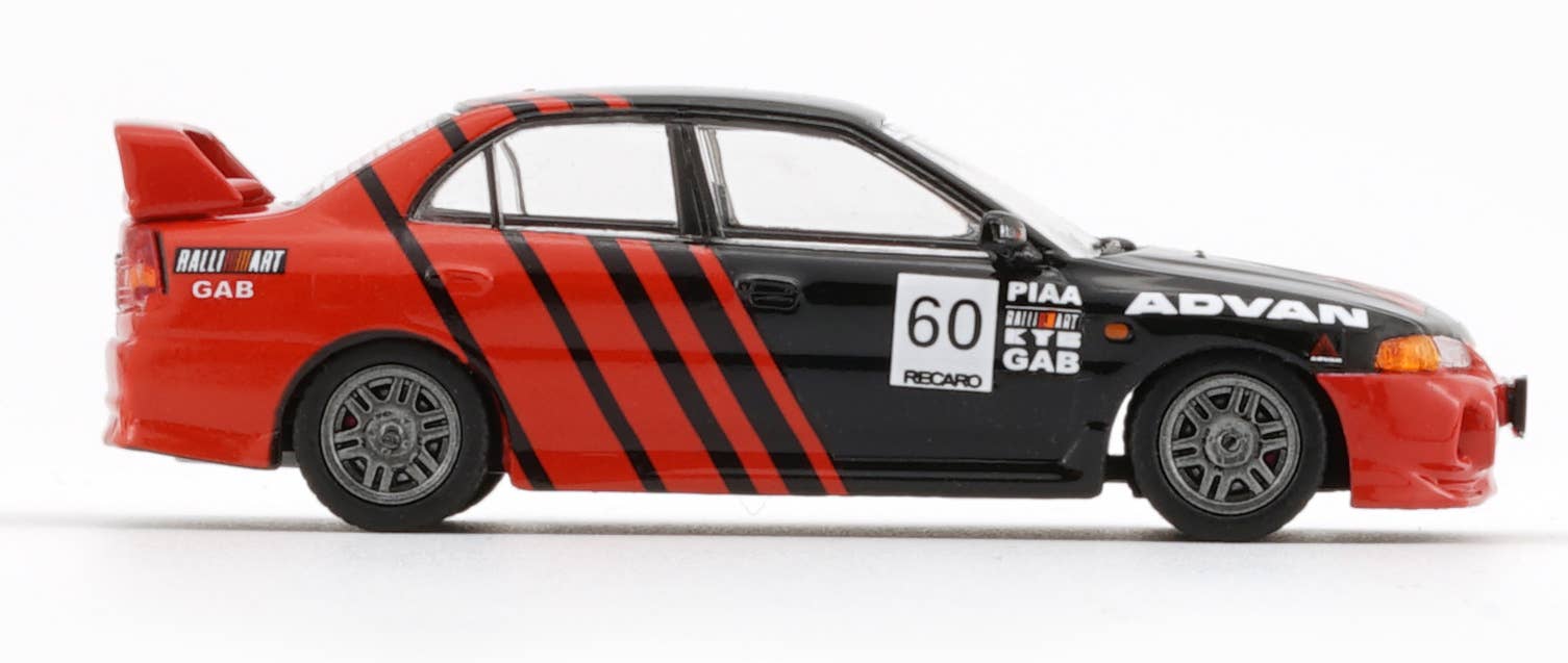 Mitsubishi Lancer EVOLUTION IV ADVAN RHD | HLJ.com