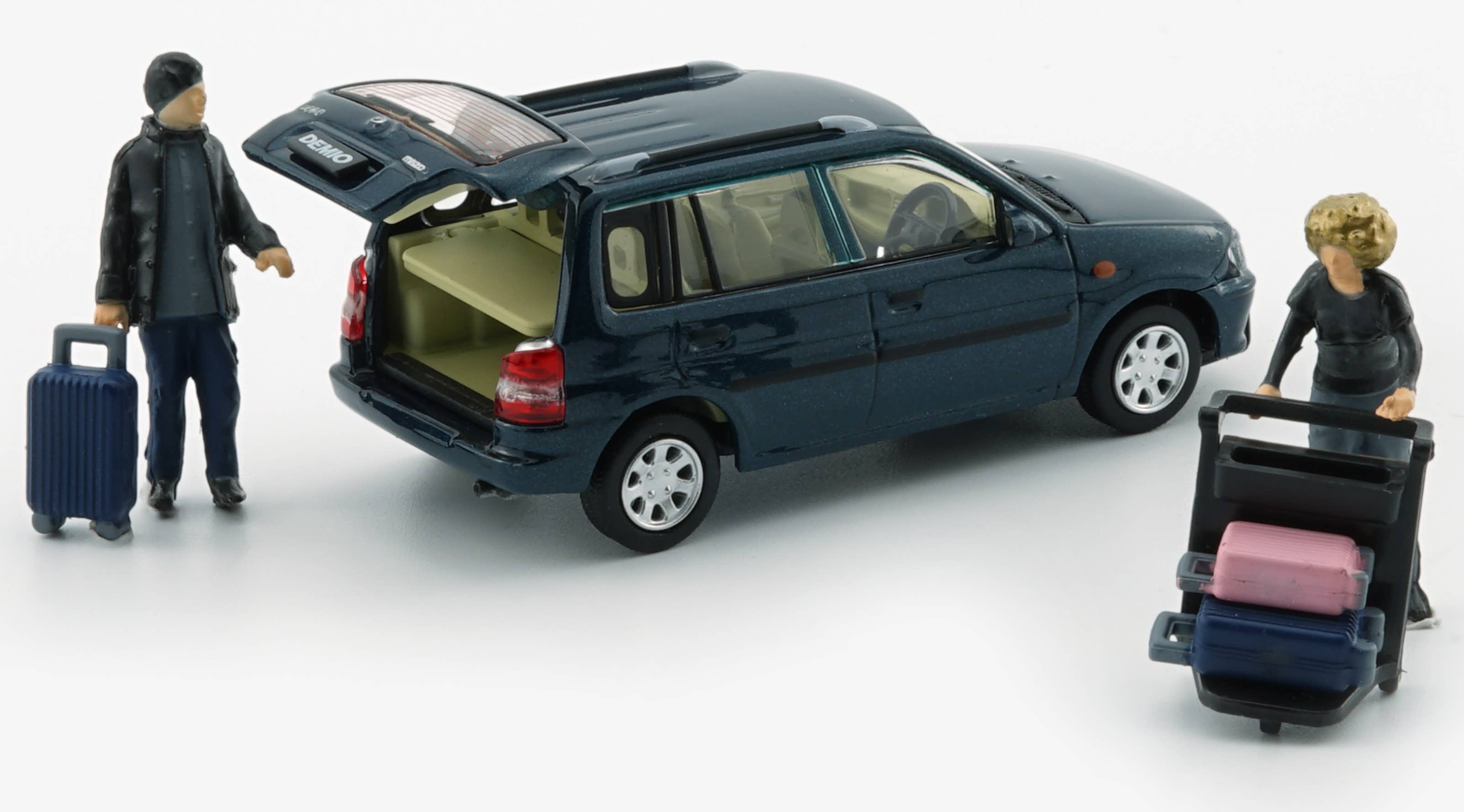 Mazda Demio (Metro) 1994 Green (RHD) | HLJ.com