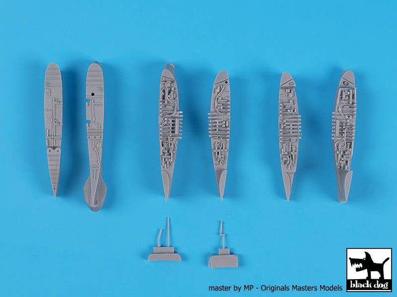 Viking folding wings + tail | HLJ.com