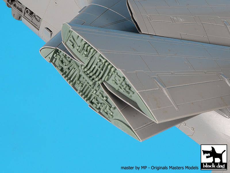 Viking folding wings + tail | HLJ.com