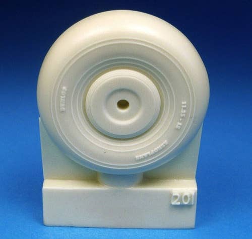 Hawker Typhoon Late Style Mainwheels (for Airfix) | HLJ.com