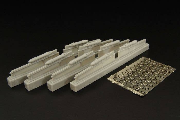 Soviet Rockets RS82 | HLJ.com