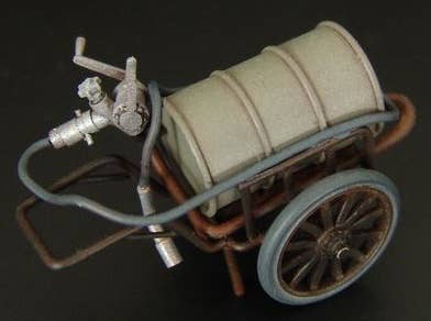 Japanese Refueling Cart | HLJ.com