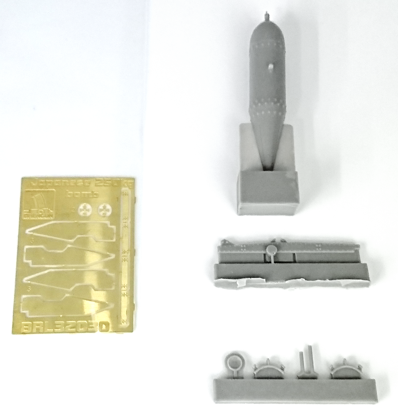 Japanese 250kg Bomb with Rack | HLJ.com