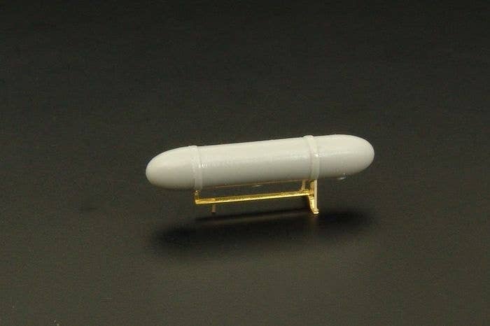 50gal Drop Tank British | HLJ.com