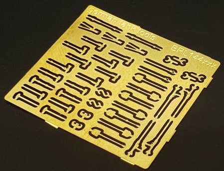 WWII German tank tools | HLJ.com