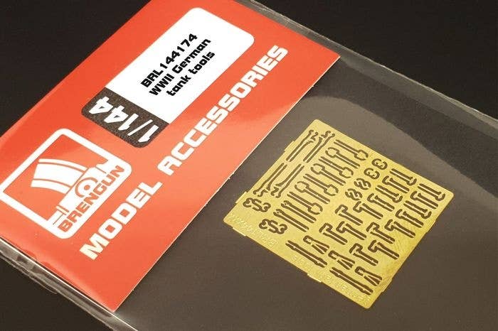 WWII German tank tools | HLJ.com