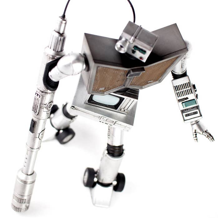 CMC No.79 Mr. VTR Original Color | HLJ.com