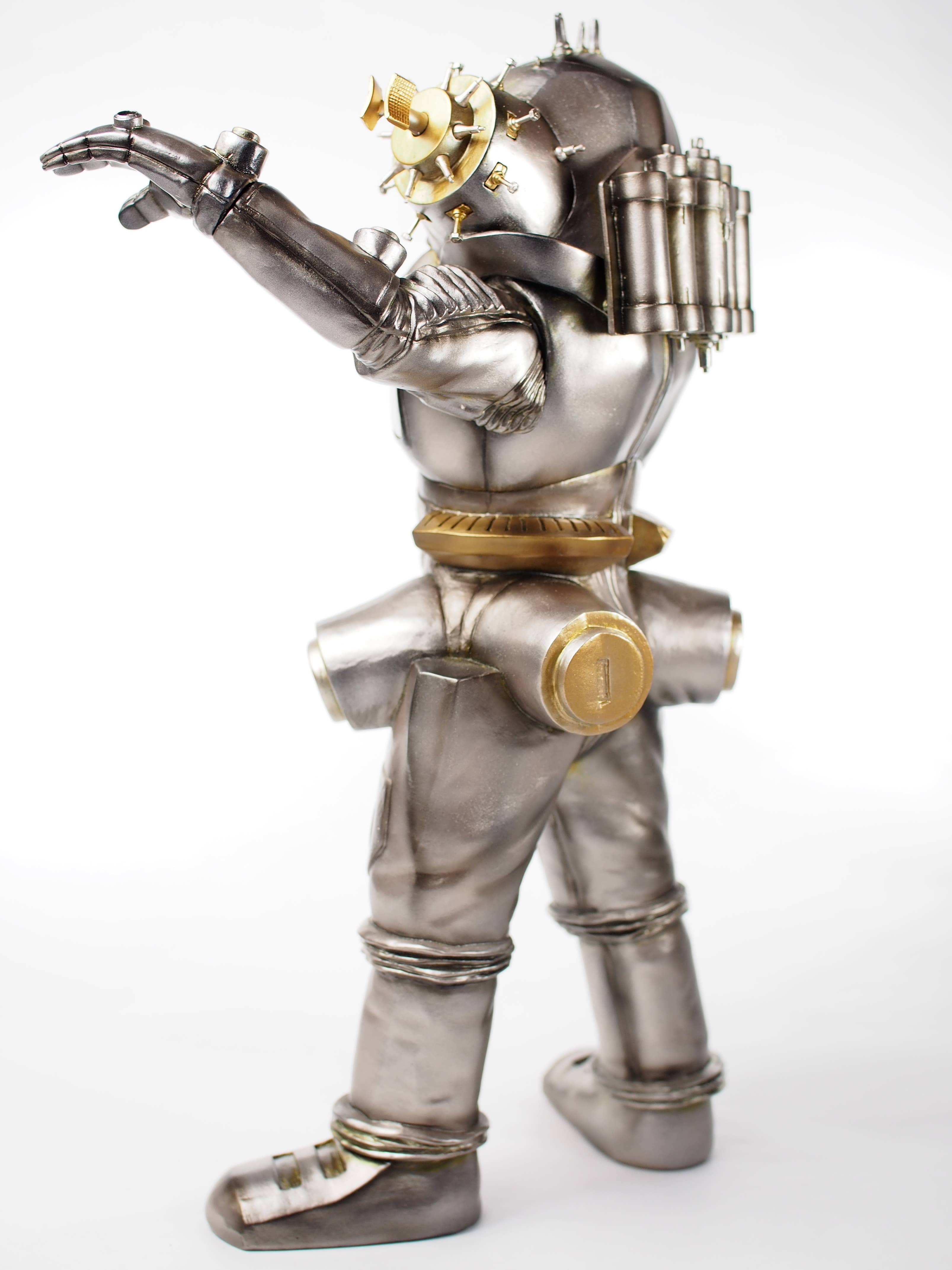 Space Robot King Joe Gunmetal ver. | HLJ.com