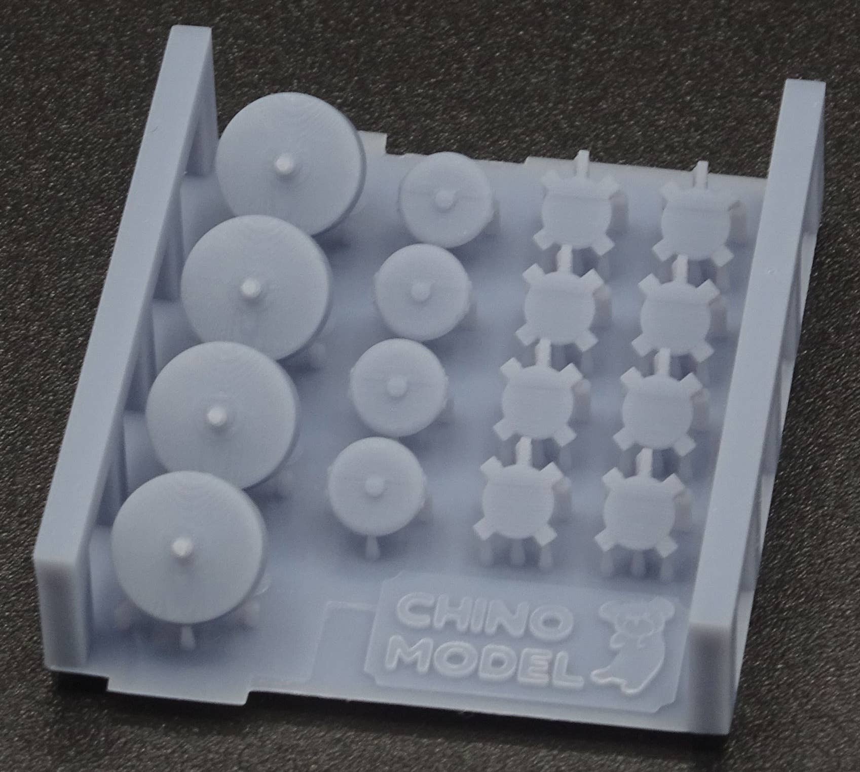 Japanese Anti-tank Mine Set | HLJ.com