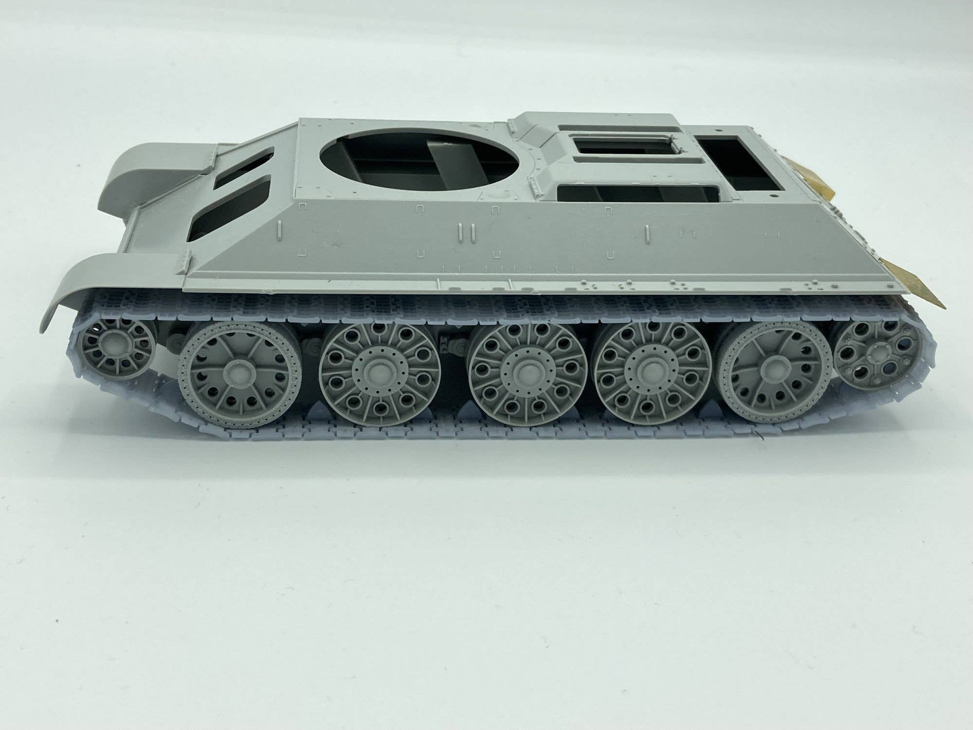 Connected Movable Tracks for T-34 | HLJ.com