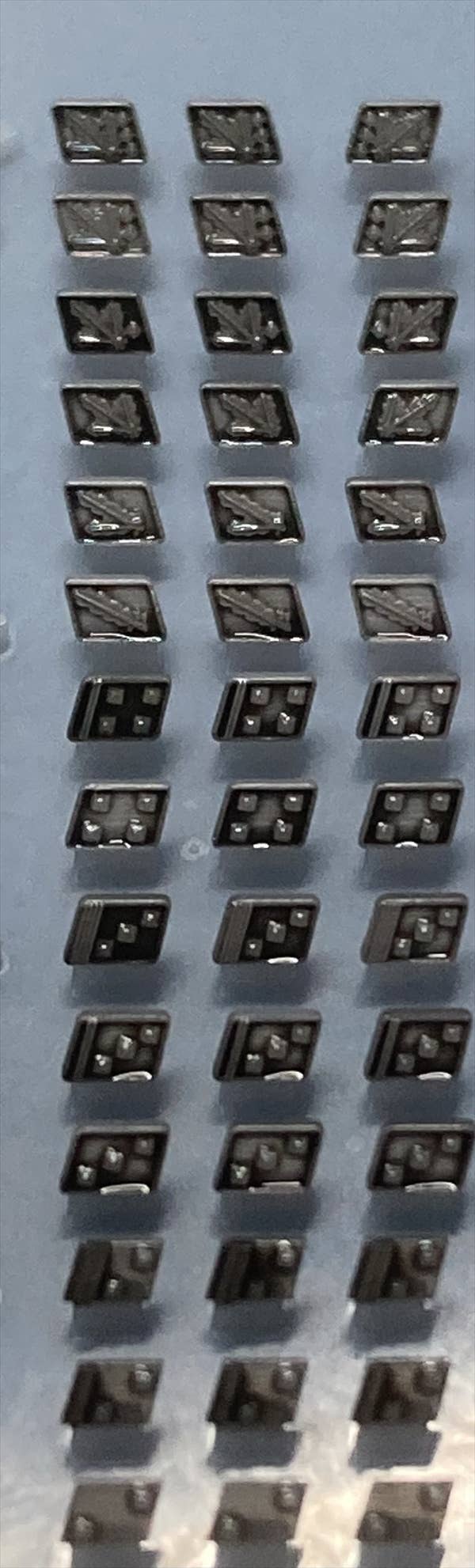 WW2 German Lapel Pin/Epaulettes Set (Waffen-SS) | HLJ.com