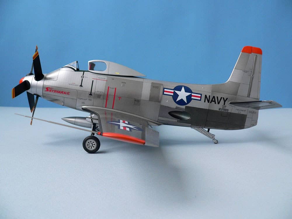 XA2D-1 Skyshark | HLJ.com