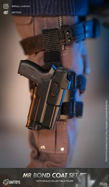 DAF-F024 Mr. Bond Costume & Accessories Set | HLJ.com