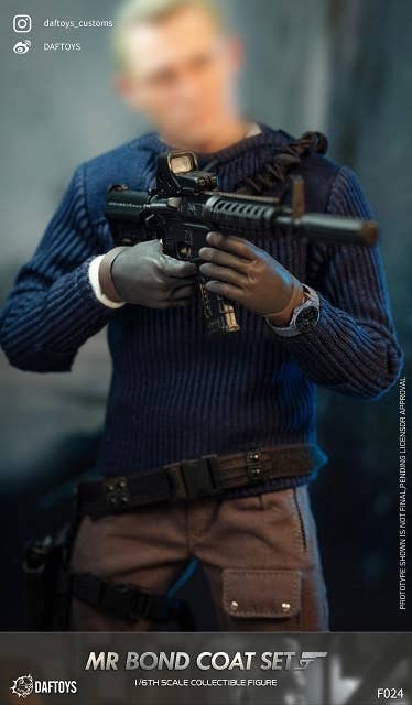 DAF-F024 Mr. Bond Costume & Accessories Set | HLJ.com