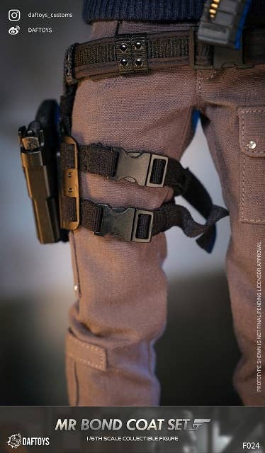 DAF-F024 Mr. Bond Costume & Accessories Set | HLJ.com