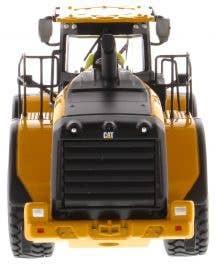 Caterpillar 980M Wheel Loader with Rock Bucket High Line Series | HLJ.com