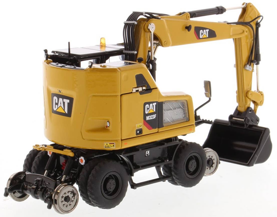 Highline Series CAT M323F Railroad Wheel Hydraulic Excavator | HLJ.com
