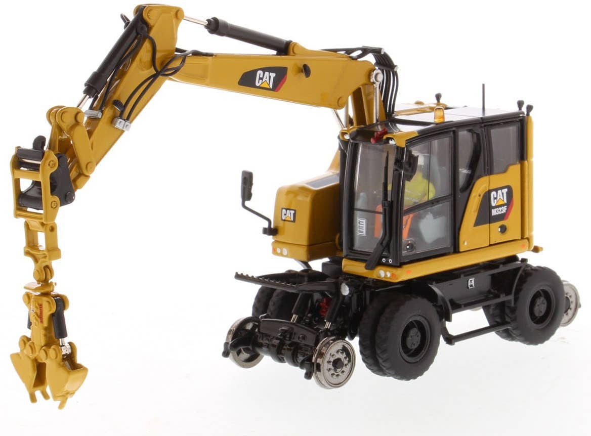 Highline Series CAT M323F Railroad Wheel Hydraulic Excavator | HLJ.com