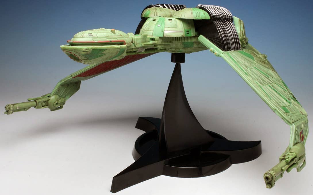 Star Trek III: The Search for Spock Klingon Bird-of-Prey (Reissue ...