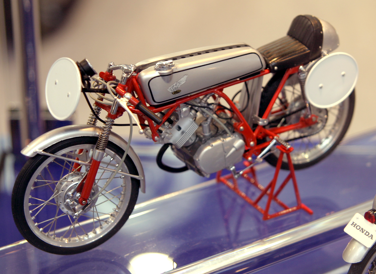 Honda CR110 Cub Racing 1962 | HLJ.com