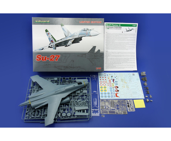 Sukhoi Su-27UB Flanker Limited Edition | HLJ.com