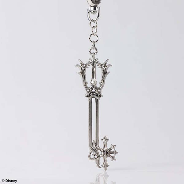 KINGDOM HEARTS Keyblade Keychain Oathkeeper (Reissue) | HLJ.com