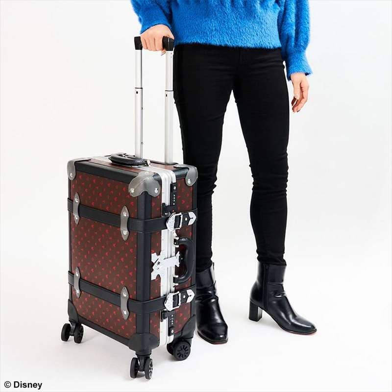 Kingdom Hearts III / Trunk Case King Mickey | HLJ.com