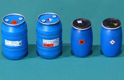 Plastic Drum Set for Chemical Storage (Barrel type) # 1 | HLJ.com