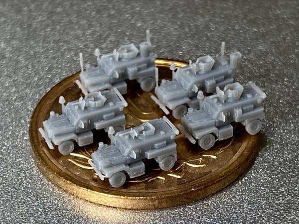 Current US Military Cougar MRAP 4 x 4 Set | HLJ.com