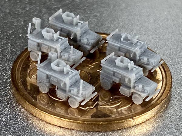 Current US Military Cougar MRAP 4 x 4 Set | HLJ.com