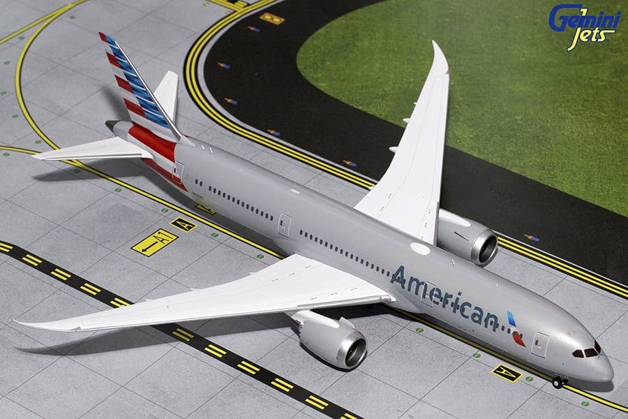 787-9 American Airlines N820AL | HLJ.com