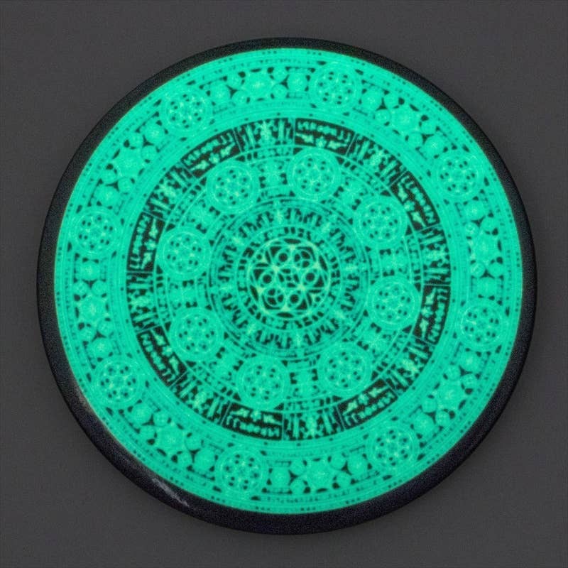 Overlord II: High Luminous Can Badge Magic Circle | HLJ.com