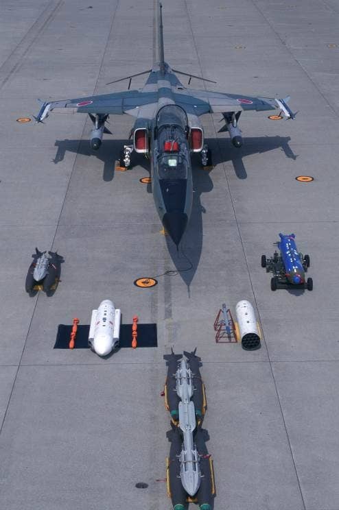 JASDF Aero Graphics T-2/F-1 Photobook | HLJ.com