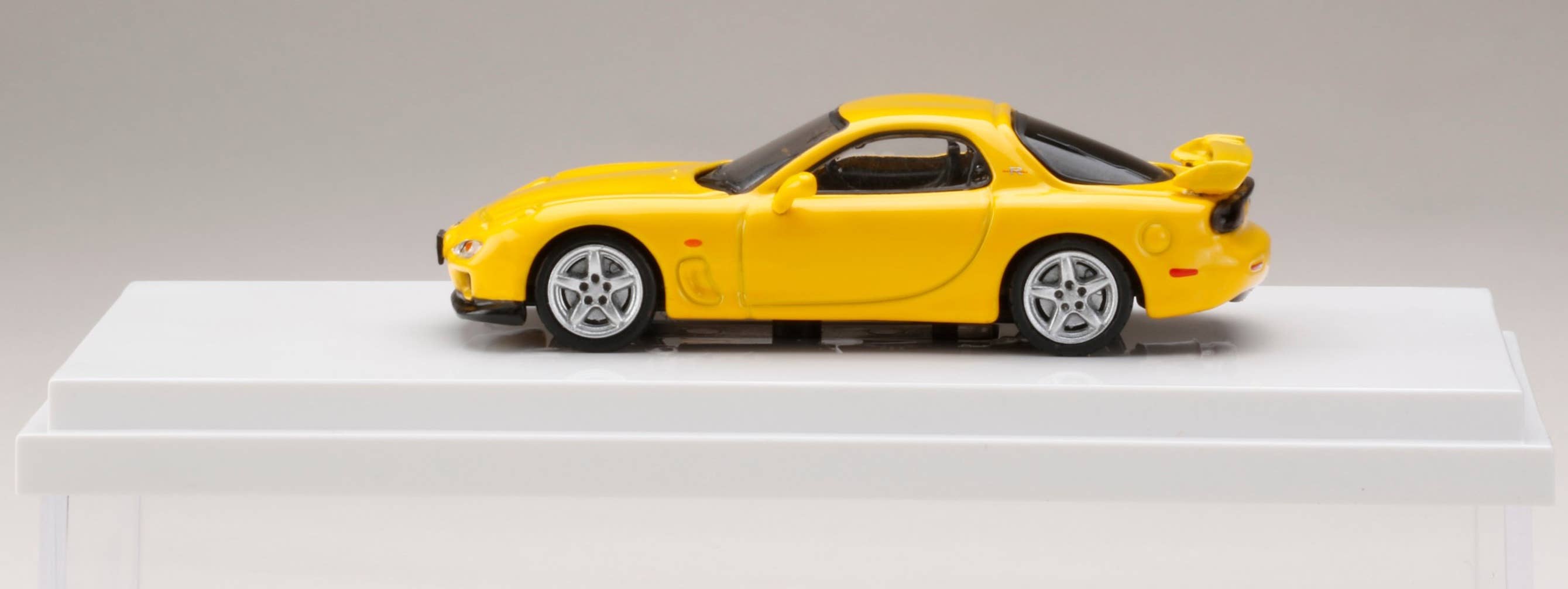 Mazda RX-7 (FD3S) Type R Bathurst R Sunburst Yellow | HLJ.com