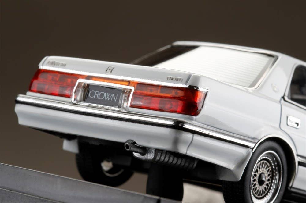 Toyota Crown 3000 Athlete L Customized Version Super White IV | HLJ.com