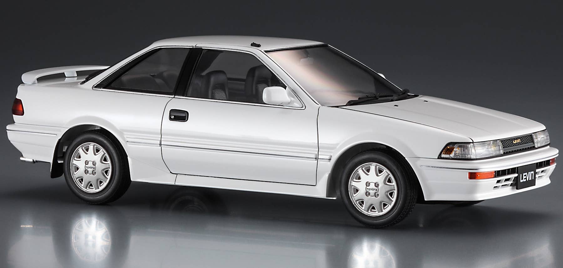 Toyota Corolla Levin AE92 GT APEX Early Production Type | HLJ.com