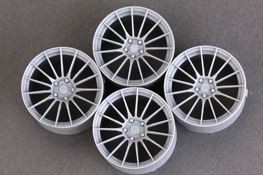 18inch Enkei RS05RR Wheels | HLJ.com