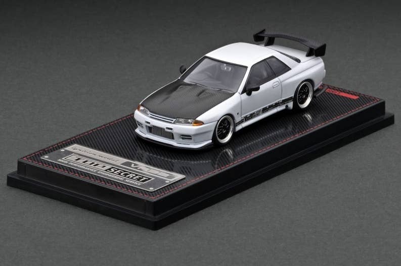 TOP SECRET GT-R (VR32) Matte Pearl White | HLJ.com