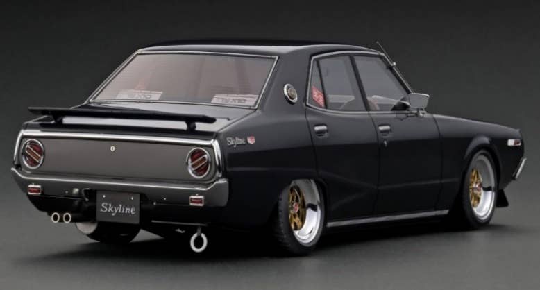 Nissan Skyline 2000 GT-X (GC110) Black Metallic | HLJ.com