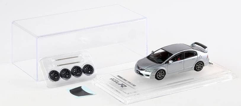 Honda Civic Type-R FD2 Silver with Sticker and Spare Wheels | HLJ.com