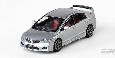 Honda Civic Type-R FD2 Silver with Sticker and Spare Wheels | HLJ.com
